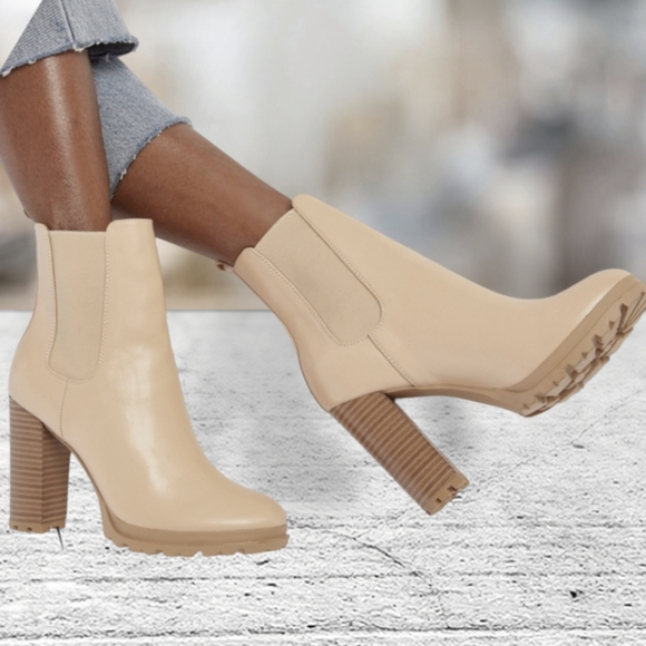JustFab | Shoes | Justfab Shandee Chelsea Lug Sole Bootie | Poshmark